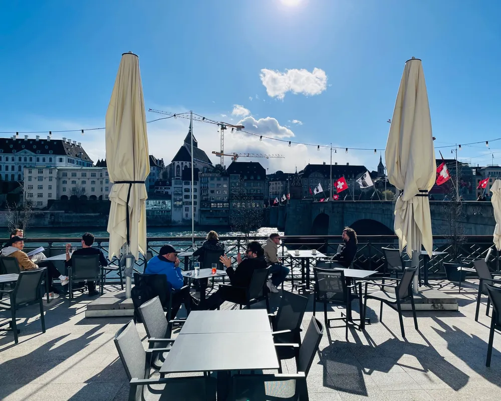 Restaurant | BaselLive