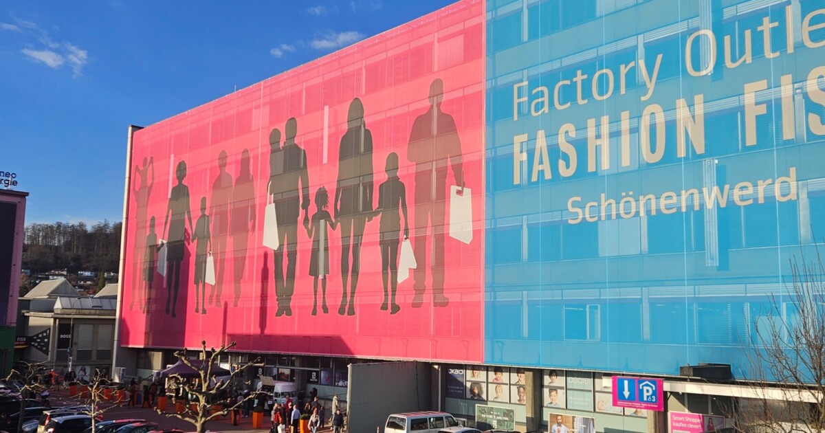 Outlet Fashion Fish Factory